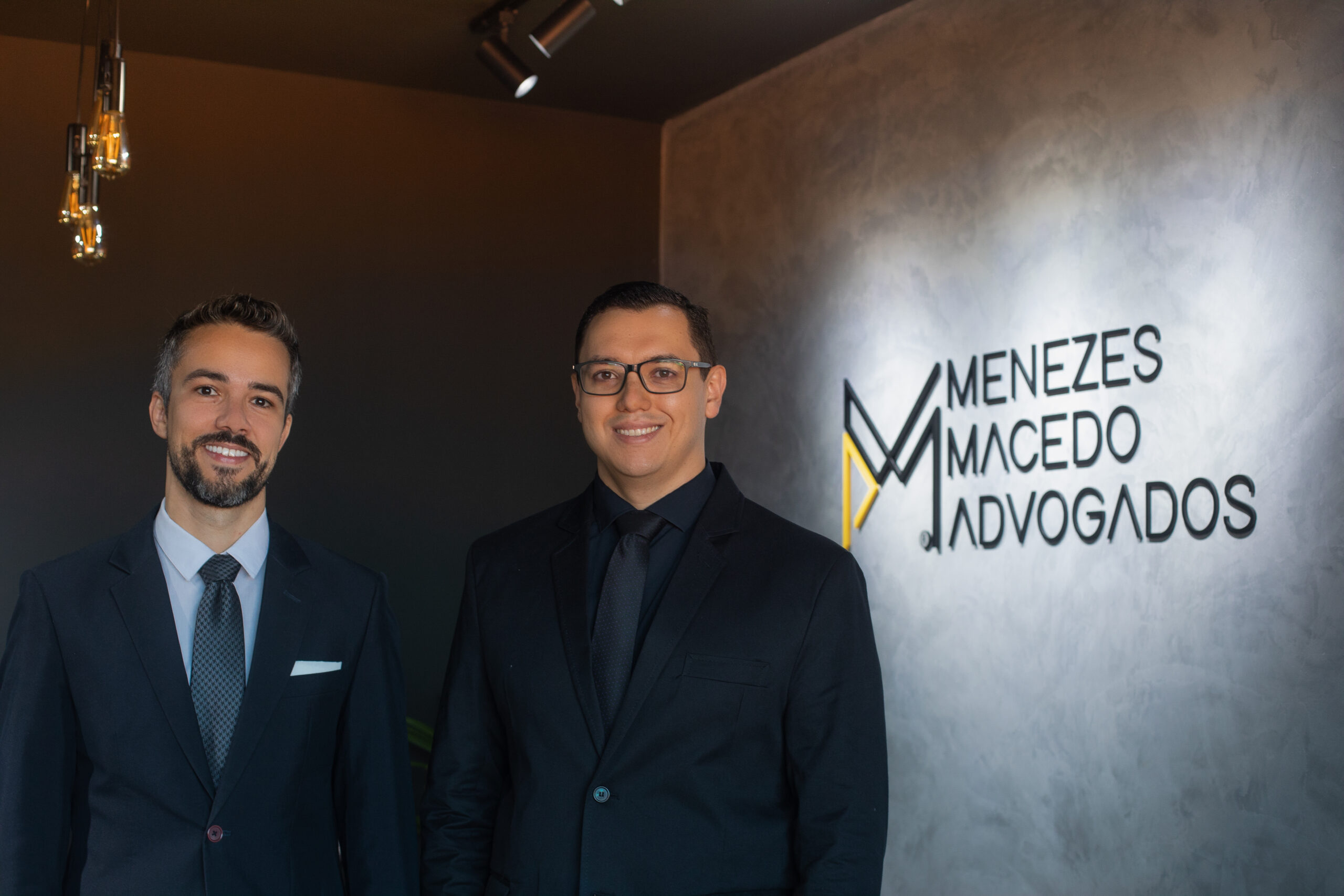 Menezes Advogados